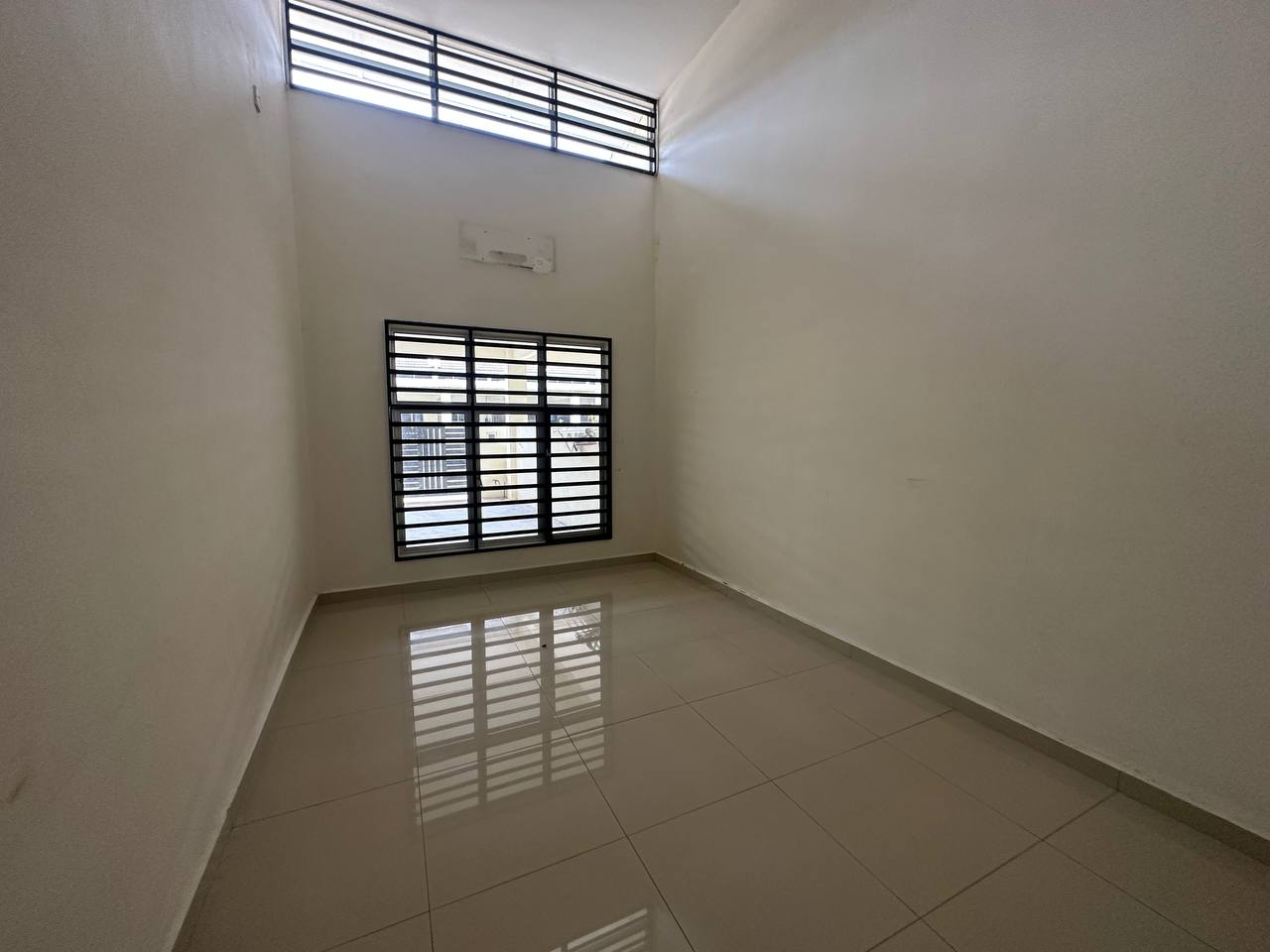 House For Sale-Taman Seri Mahkota Maju Batu 12 Kuantan- untuk dijual ...